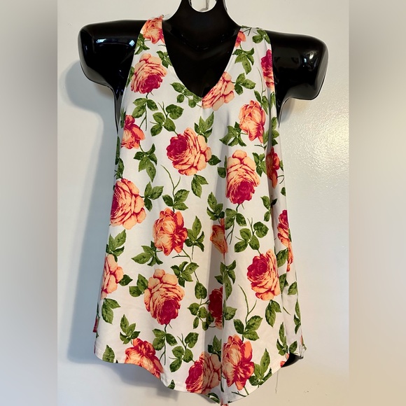 First Love | Tops | First Love Rose Floral Tank L | Poshmark